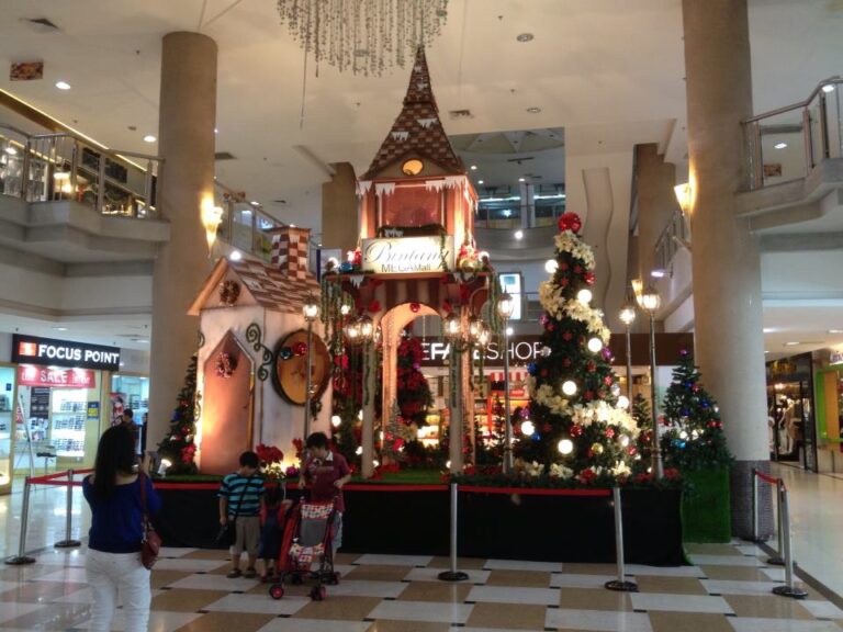 Christmas decor @ Bintang Megamall New Wing! - Miri City Sharing