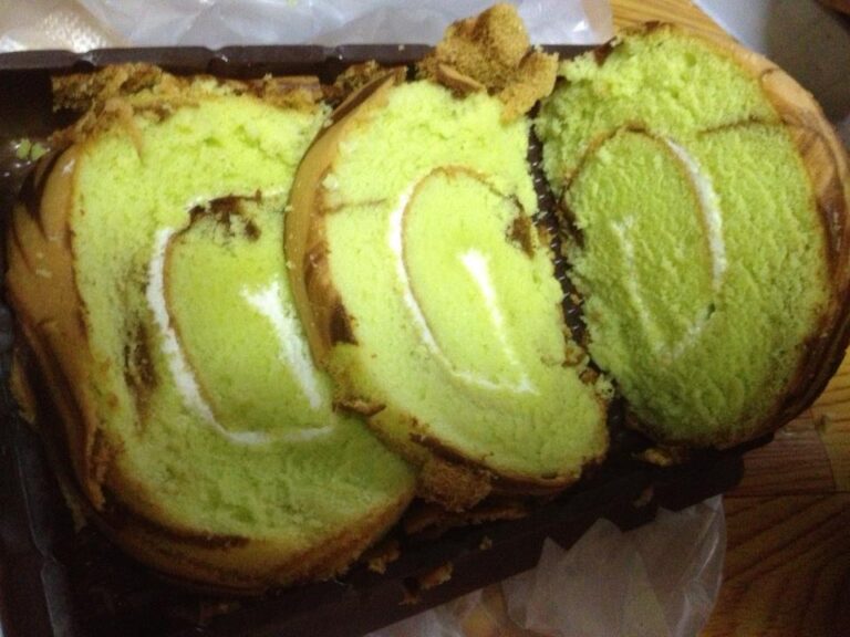 Swiss Roll by Cake Talk Boulevard Commercial Centre Miri - Miri City ...