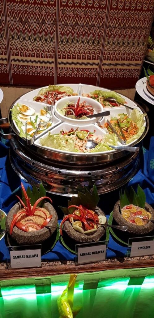 Cafe Rosita Coffeehouse, Dynasty Hotel Miri Ramadhan Buffet Dinner ...