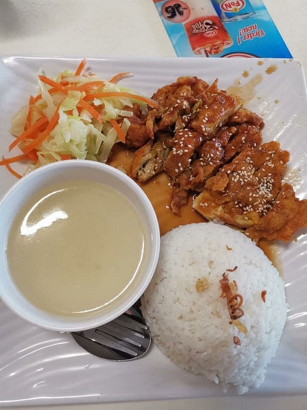 Cheng’s Hainanese Chicken Rice Menu at 8 Lotus Miri - Miri City Sharing